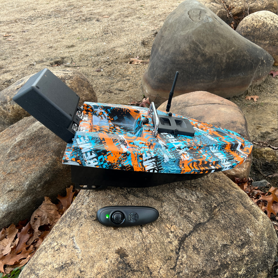 Carp Angler Bait Boat (with 5Ah Battery)