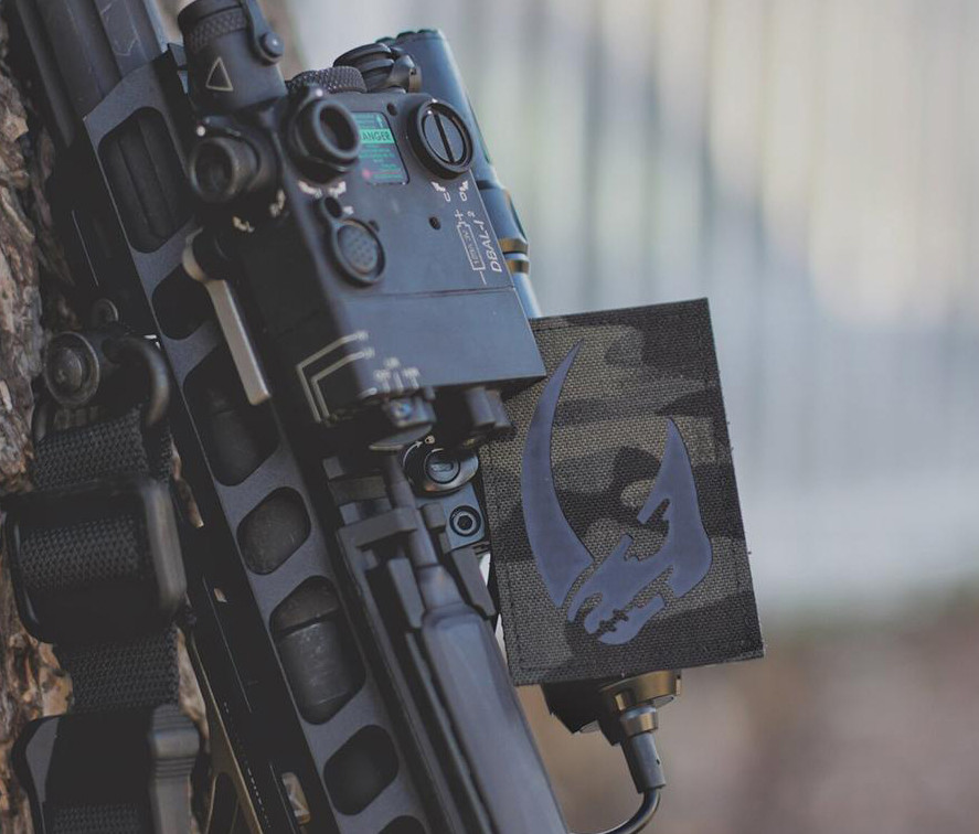 The Overland Portal "Mudhorn" Patch (Color: Multicam Black / IR Reflective) - Hero Outdoors