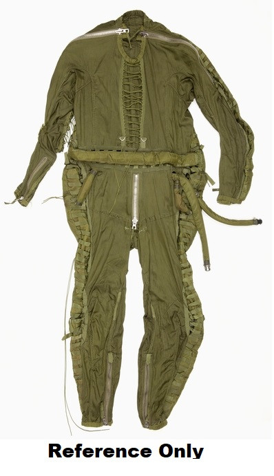 Chinese PLA Air Force Fighter Pilot Anti-G Suit w/ Bag - Hero Outdoors