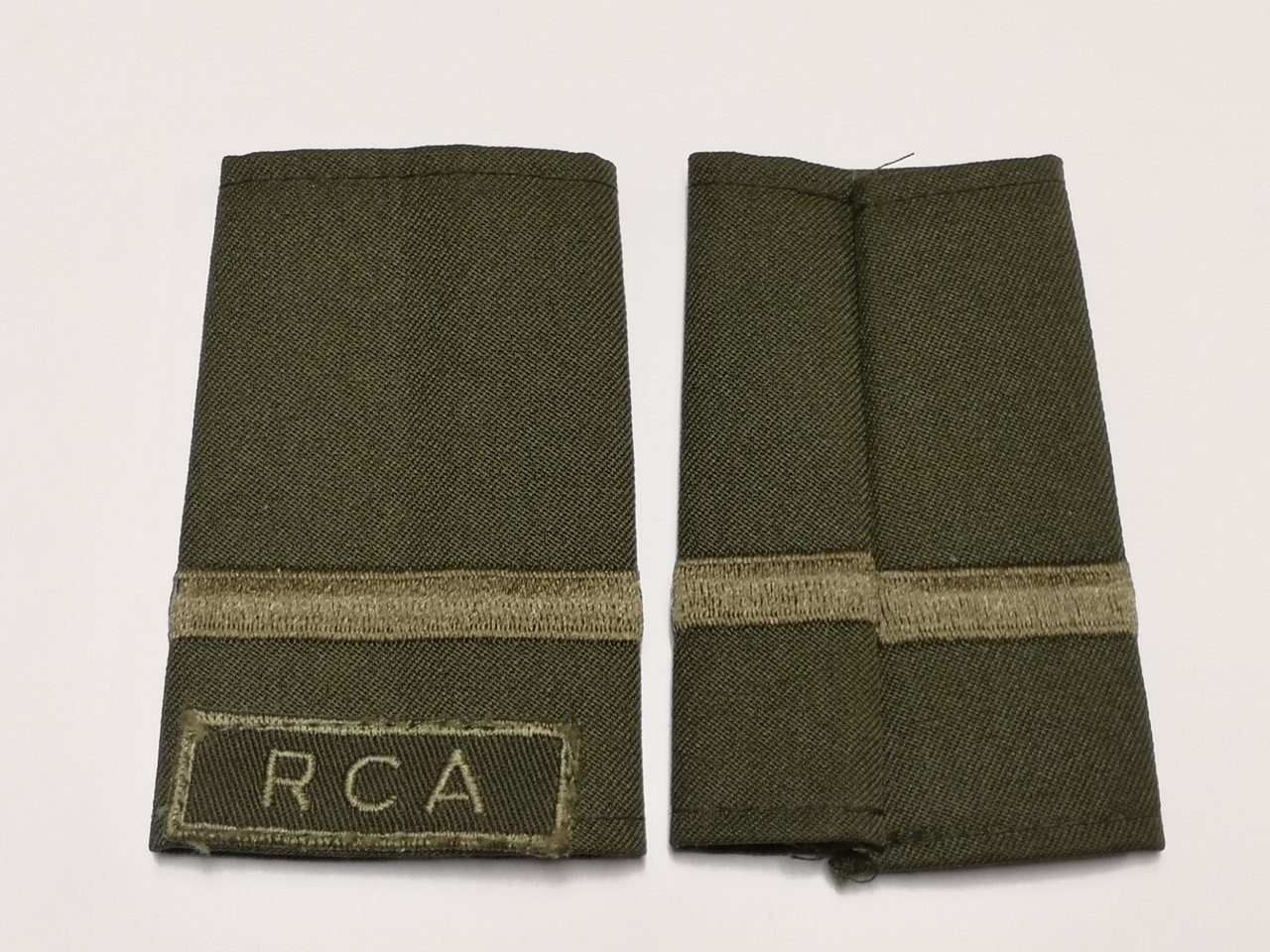 Canadian Armed Forces Green Rank Epaulets RCA - Second Lieutenant ...