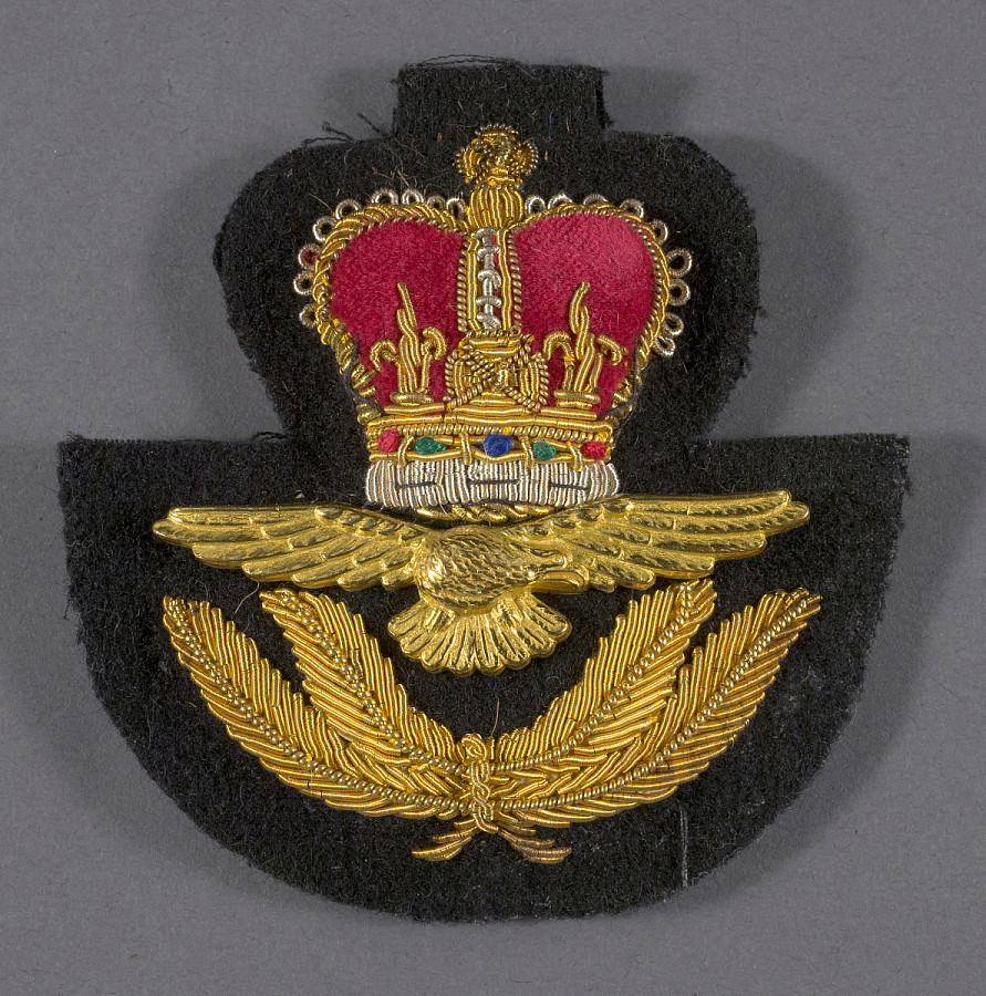 RCAF Bullion Cap Badge - Queen's Crown - Hero Outdoors