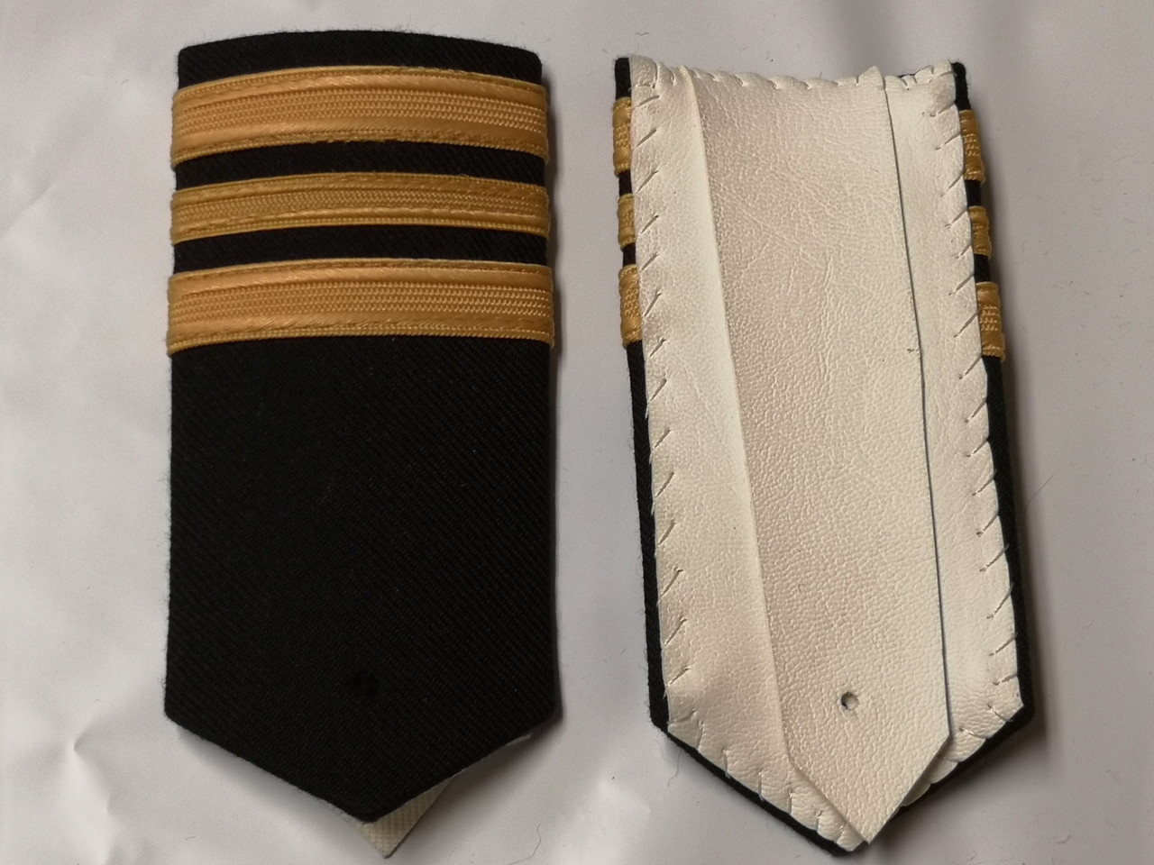 Canadian Armed Forces Navy Shoulder Boards - Lt-Commander - Male - No ...