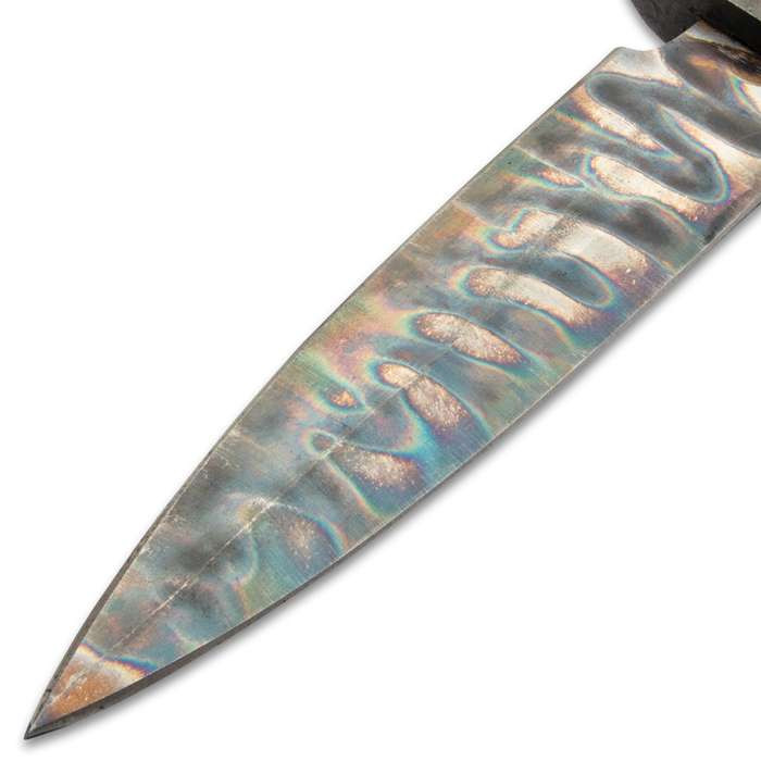 Timber Wolf Fire Kissed Fighter Dagger - Hero Outdoors