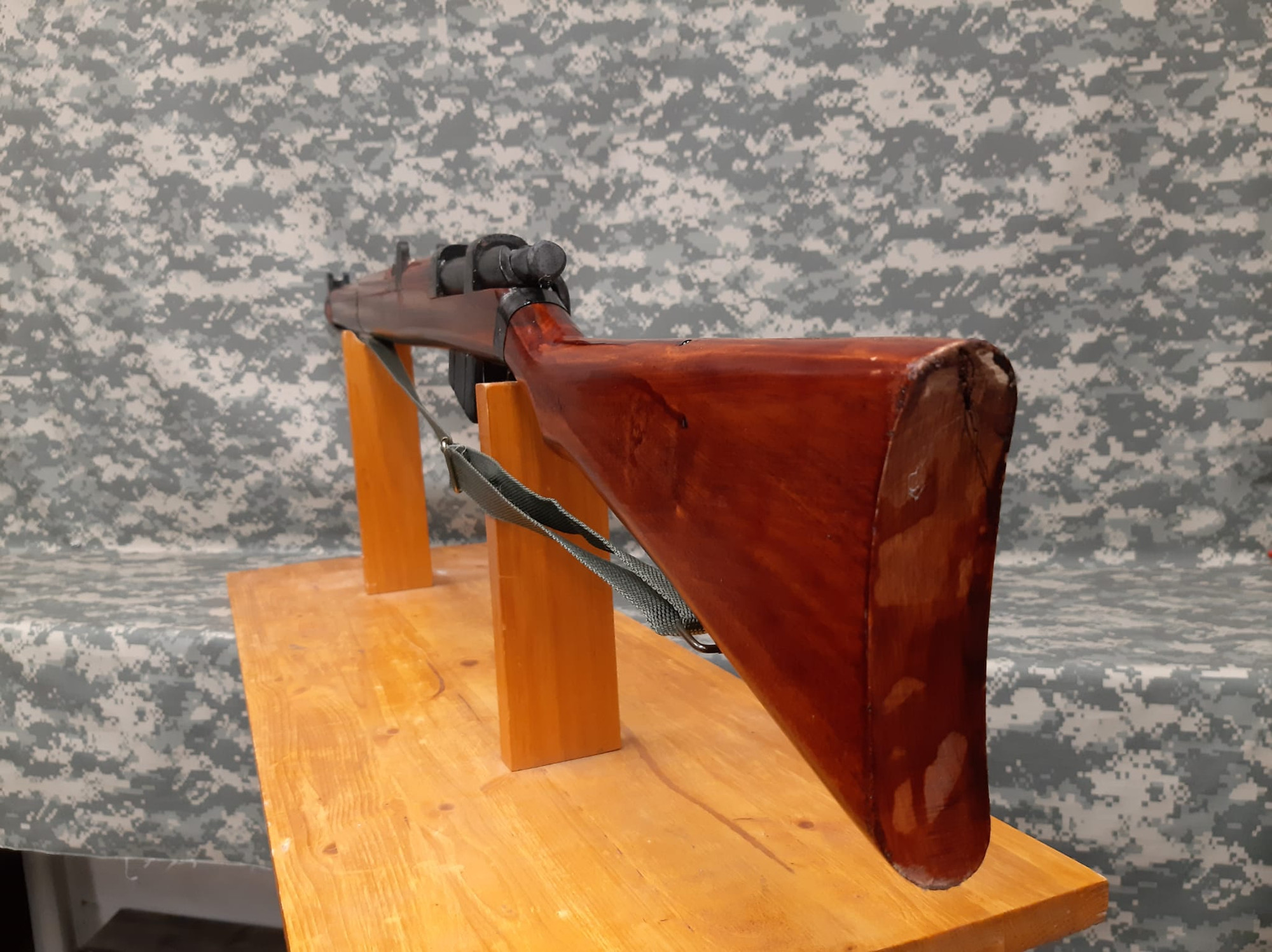 Hand Crafted Wood No4 Lee Enfield Parade Rifle - Hero Outdoors