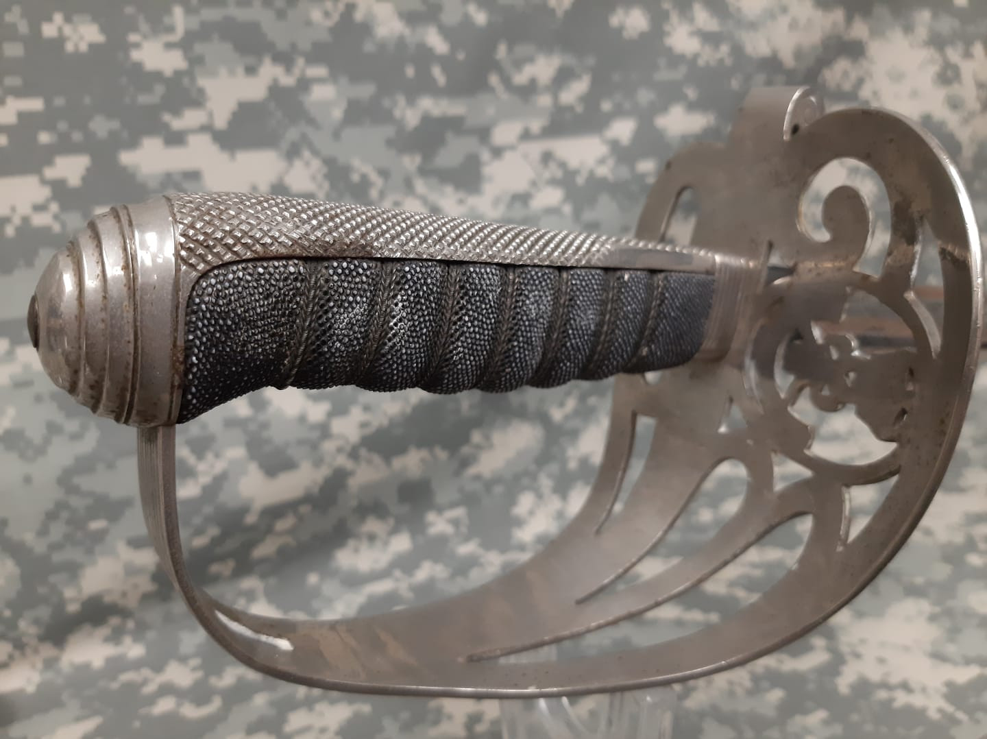 1827 British Victorian Rifle Regiment Officer’s Sword - Hero Outdoors