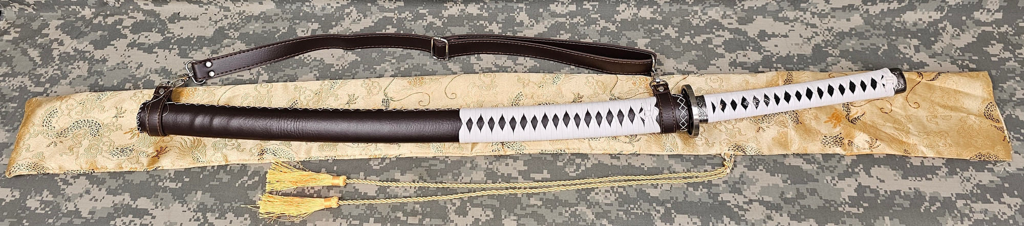 Michonne - The Walking Dead -Forged Steel Sword - Replica - Hero Outdoors