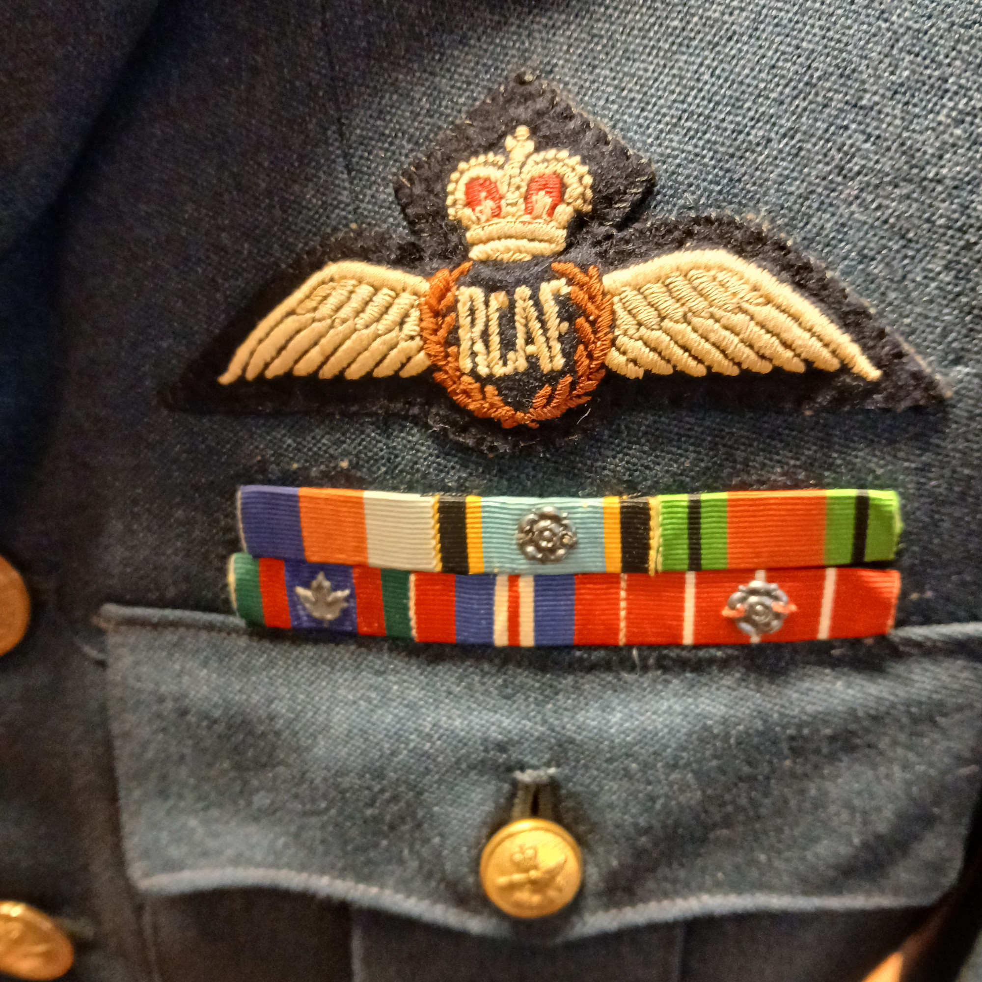 Post War Royal Canadian Airforce Veteran WW2 & Post War Service Uniform ...