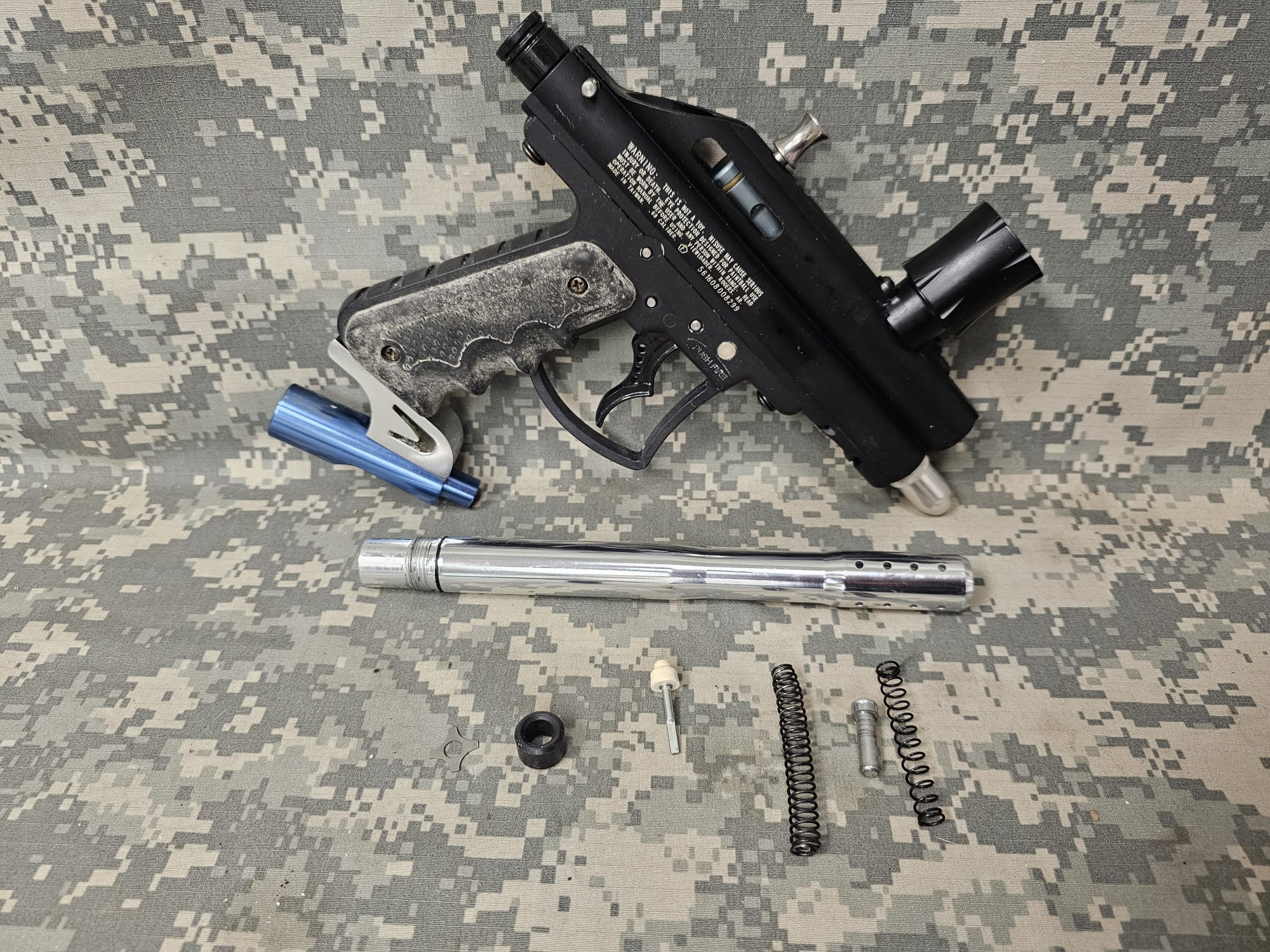Viewloader Maxis Paintball Gun - BoneyardⓈ - Hero Outdoors