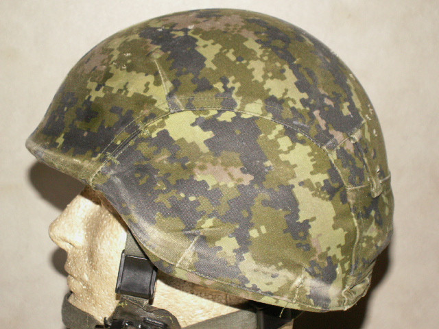 Canadian Armed Forces Kevlar Helmet CG634 - Small - Hero Outdoors