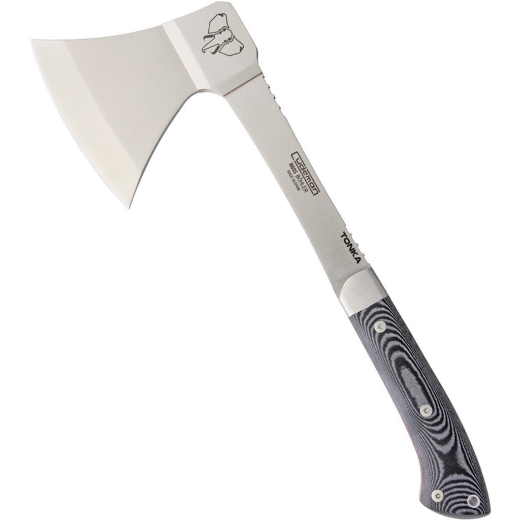 Shark Axe - Hero Outdoors