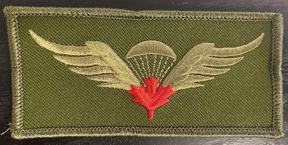Canadian Armed Forces Airborne Jump Qualification Wing Red Leaf - Hero ...