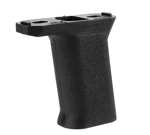 AIM Sports Vertical Forward Grip - Hero Outdoors