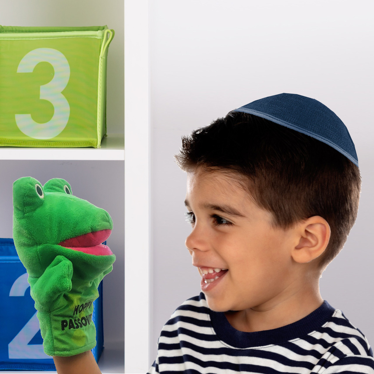Passover Frog Hand Puppet - Plush | at the "Jewish School Supply Company"