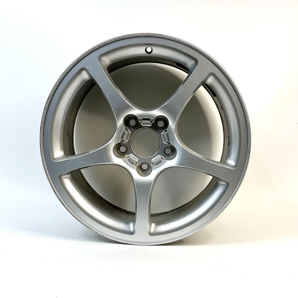 2000 - 2004 C5 Corvette Front Wheel 17X8.5 Silver QD4 OEM 9593798
