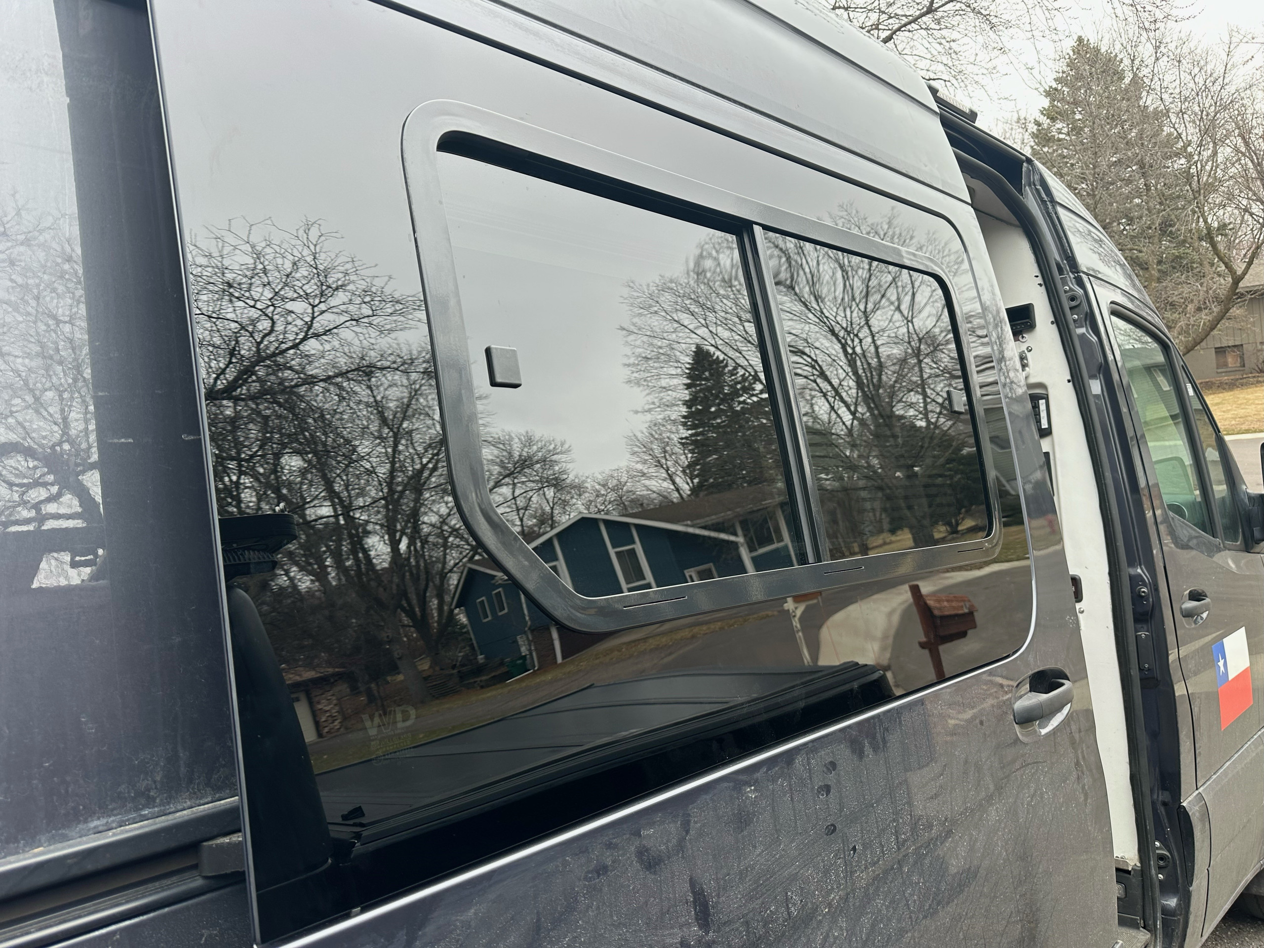VWD Double-Sliding Window - Sprinter Van - Passenger Side Sliding Door