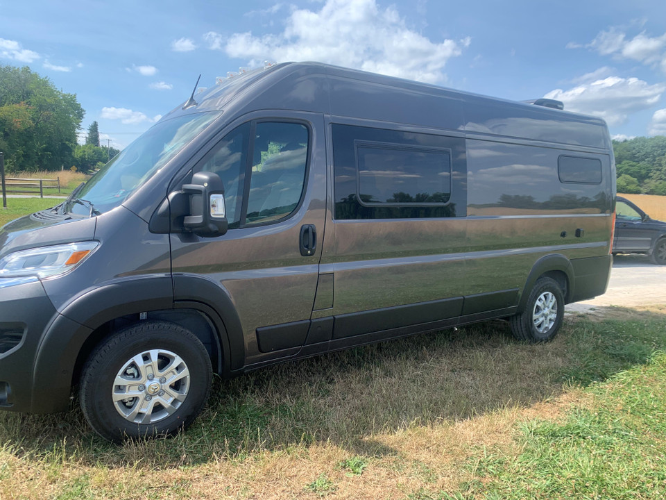 AMA Van Windows vs. VWD Van Windows: Which Brand is Right for Your ...