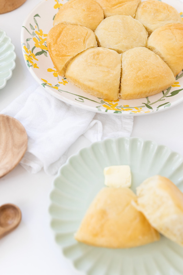 RoRo's Dinner Rolls, 2 Pans - RoRo's Baking Company