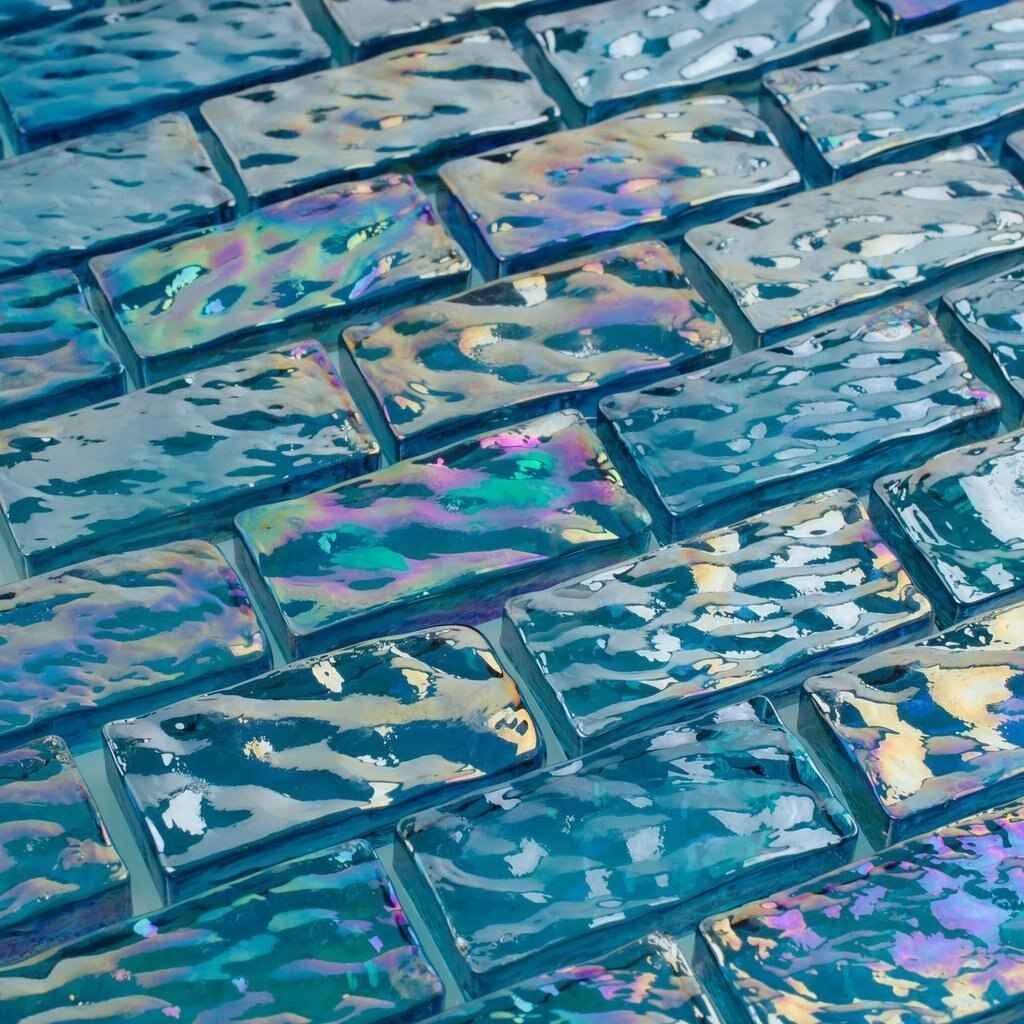 Ripple Series - RST2348 By DG Pool Supply