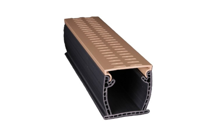 Flowmaster 3 Commercial Deck Drain Tan