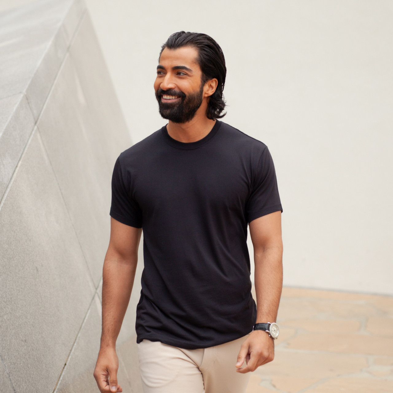 Men’s LUX Supima Black T-Shirt With Odor Shield™ | Thompson Tee