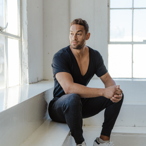 Men’s Original Fit Deep V-neck T-Shirt Pack | Thompson Tee