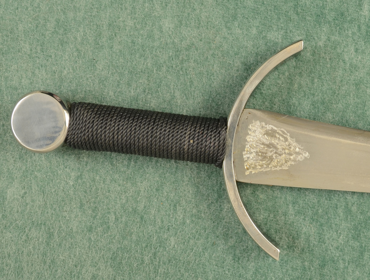 QUILLON DAGGER - C44958 - Simpson Ltd