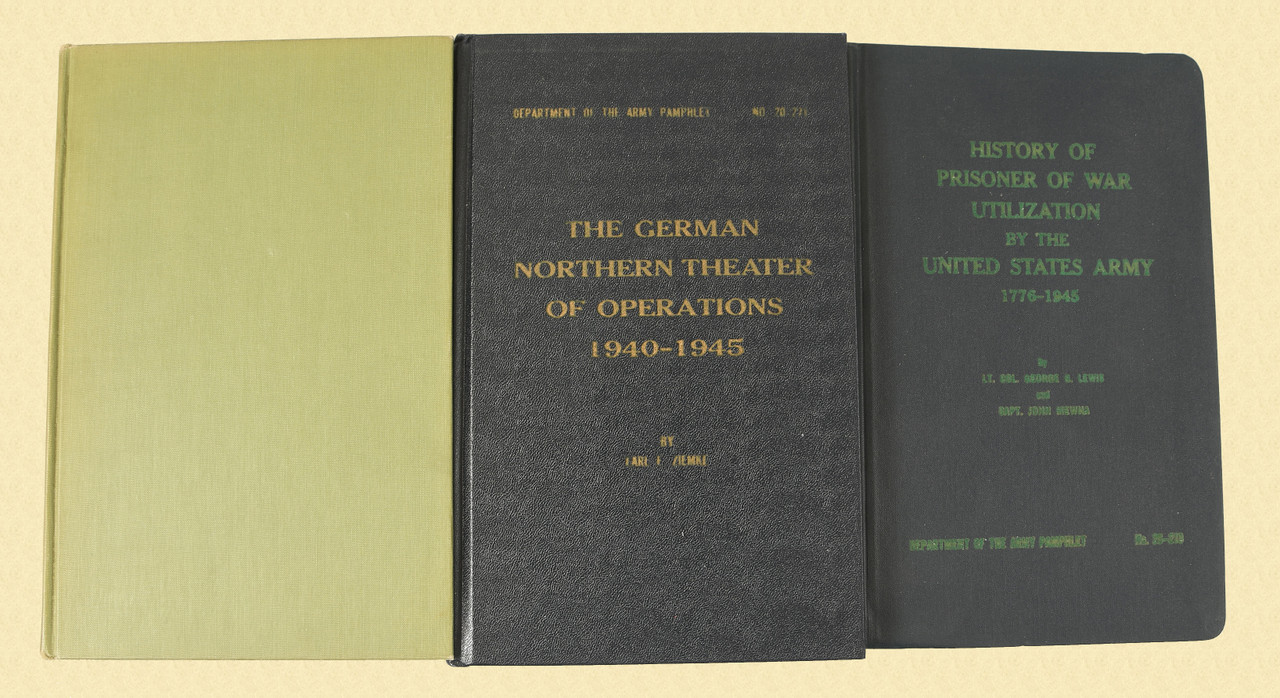 BOOK lot of three military books - M10608 - Simpson Ltd