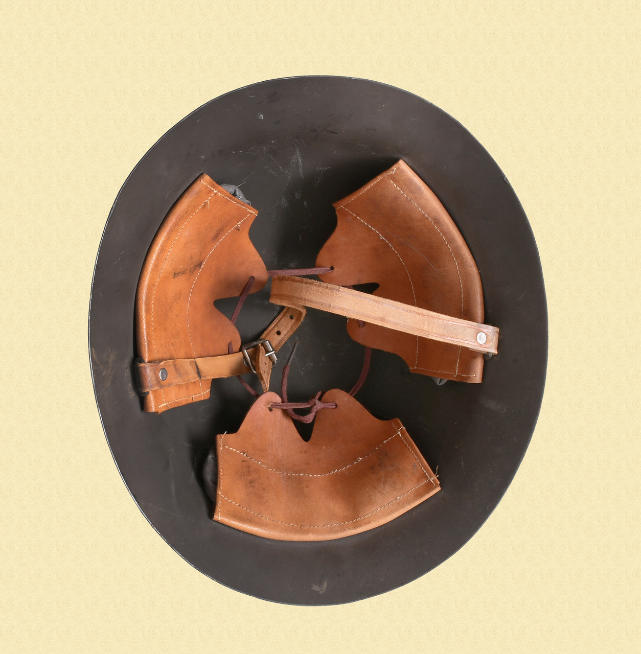 SWEDISH M26 HELMET - M11215 - Simpson Ltd