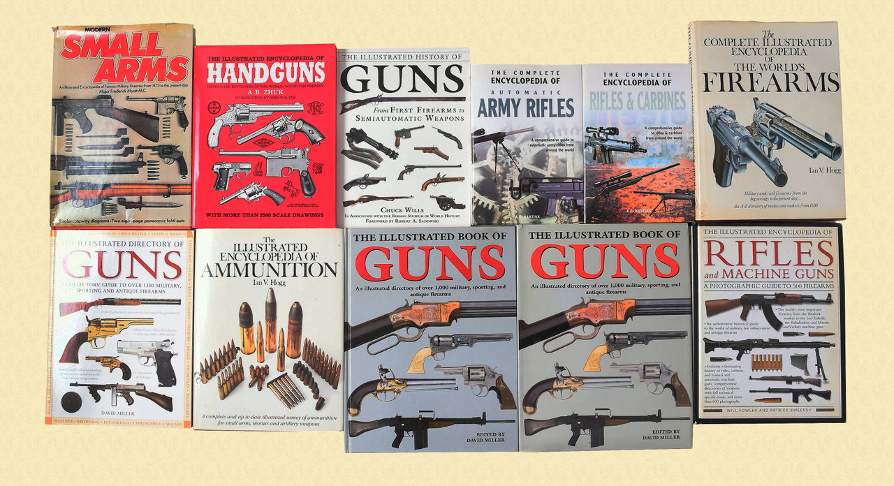 set of 11 ILLUSTRATED GUN ENCYCLOPEDIAS - M10420 - Simpson Ltd