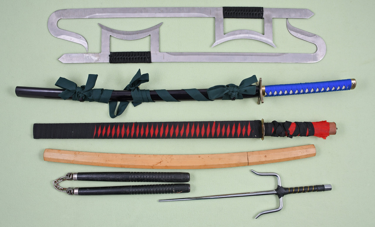CHINA MIXED MARTIAL ARTS WEAPONS - C67526 - Simpson Ltd