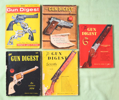 BOOK LOT OF 5 GUN DIGEST BOOKS - M10654 - Simpson Ltd
