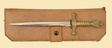 GERMAN MINIATURE NAVY DAGGER IN CASE - M11140 - Simpson Ltd