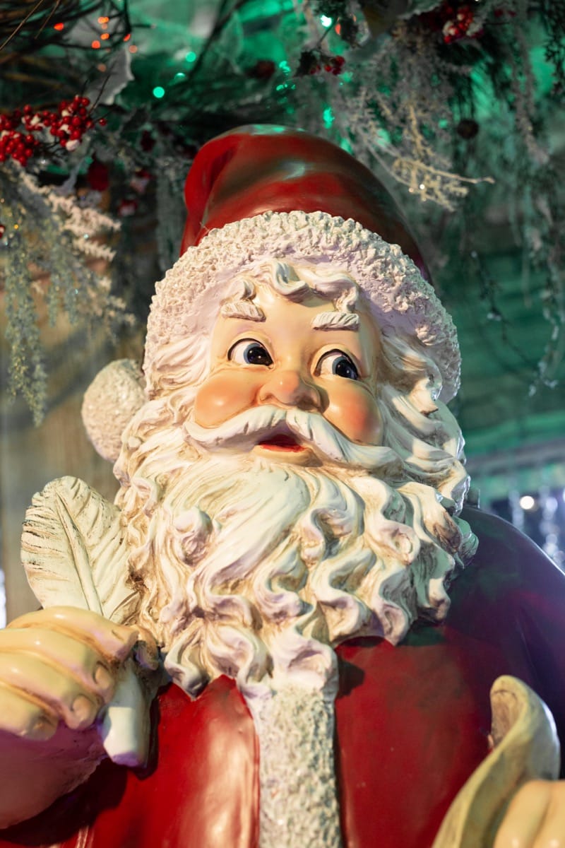 Holiday Inspiration - Decorator's Warehouse