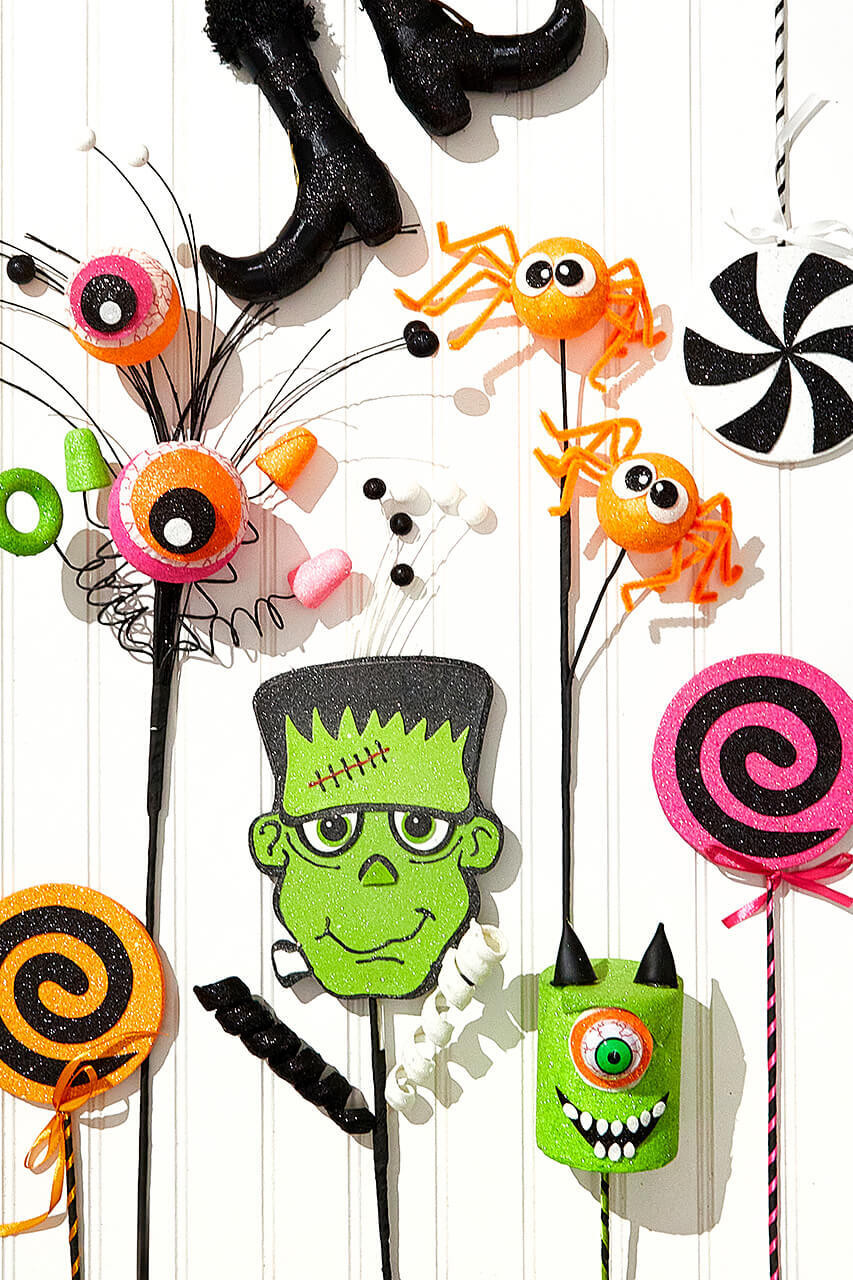 Halloween Decorations | Decorator's Warehouse