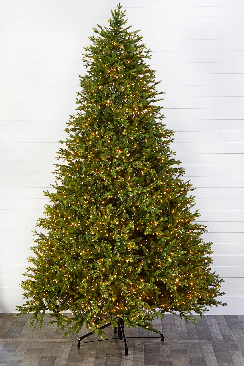 Best Artificial Christmas Trees | Decorator's Warehouse