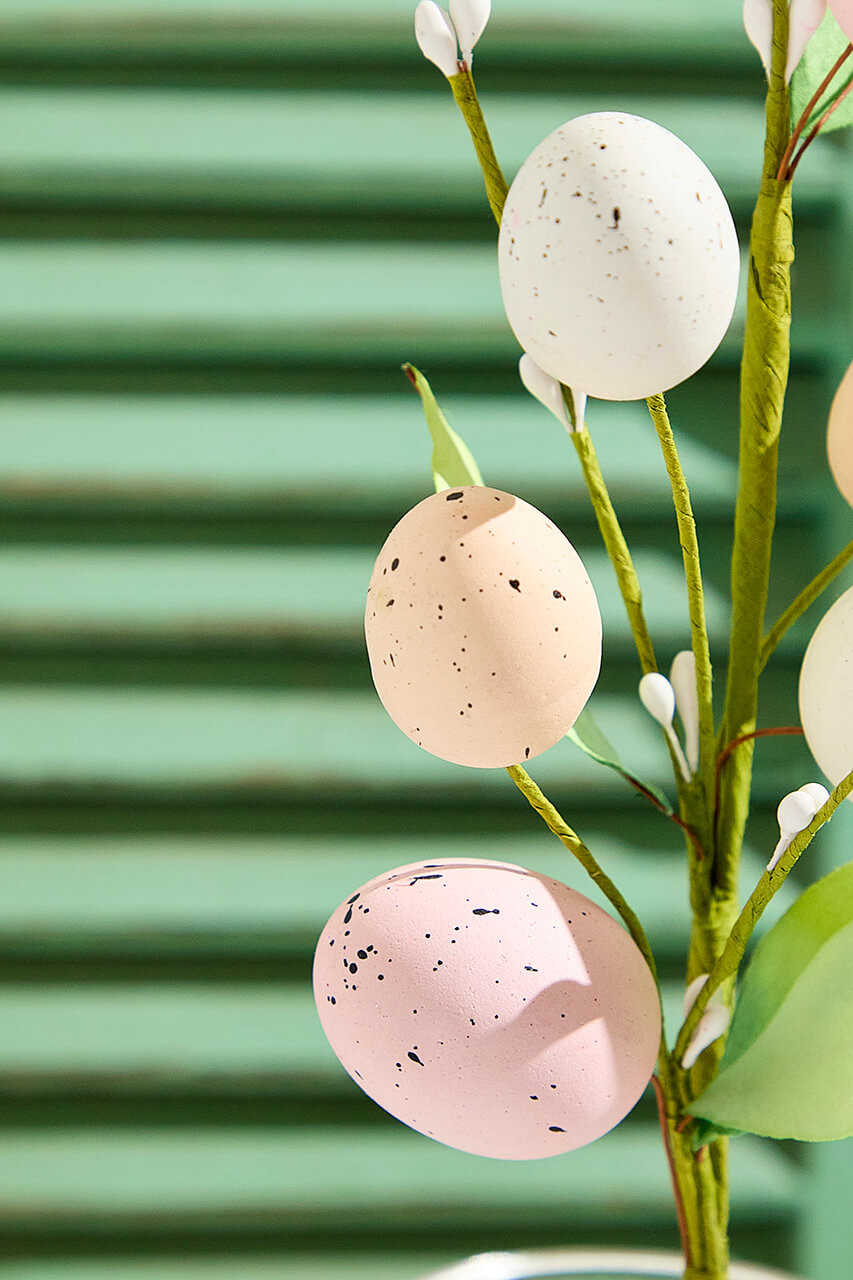 16" Egg Branch Spray - Decorator's Warehouse