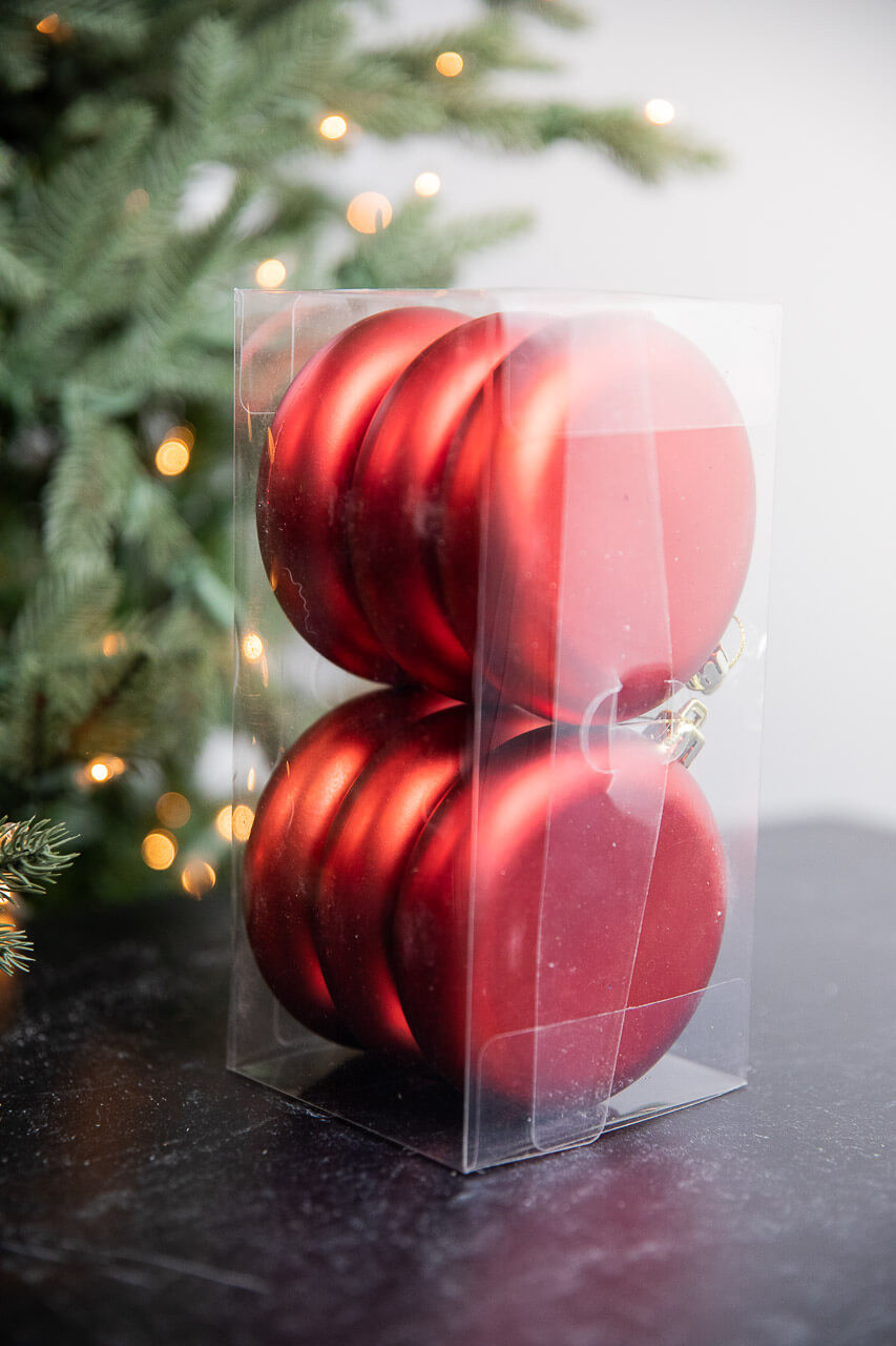 10cm Matte Red Round Disk Ornaments - Set of 6 - Decorator's Warehouse