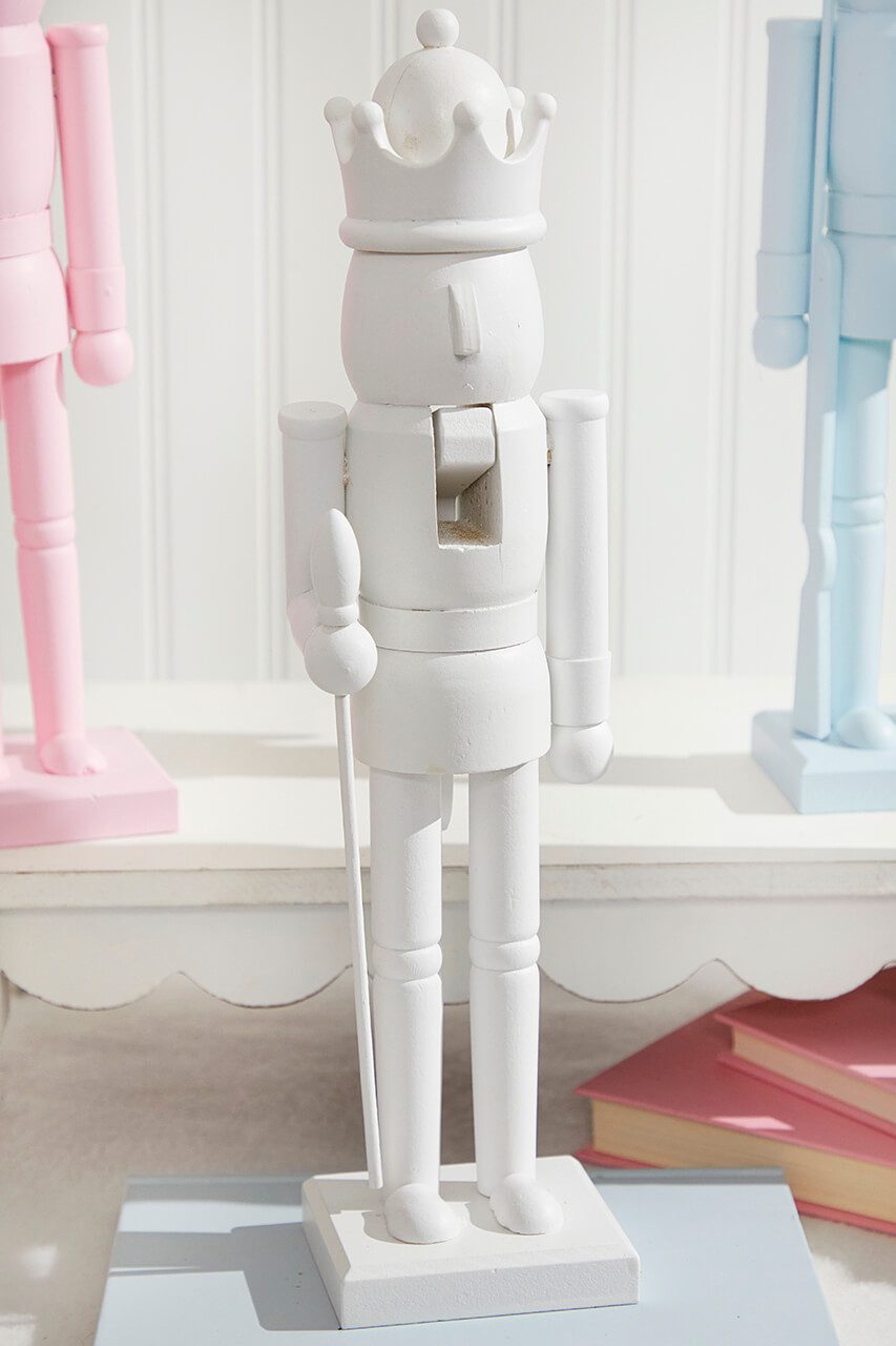 15" Monochromatic Nutcracker - 4 Assorted - Decorator's Warehouse