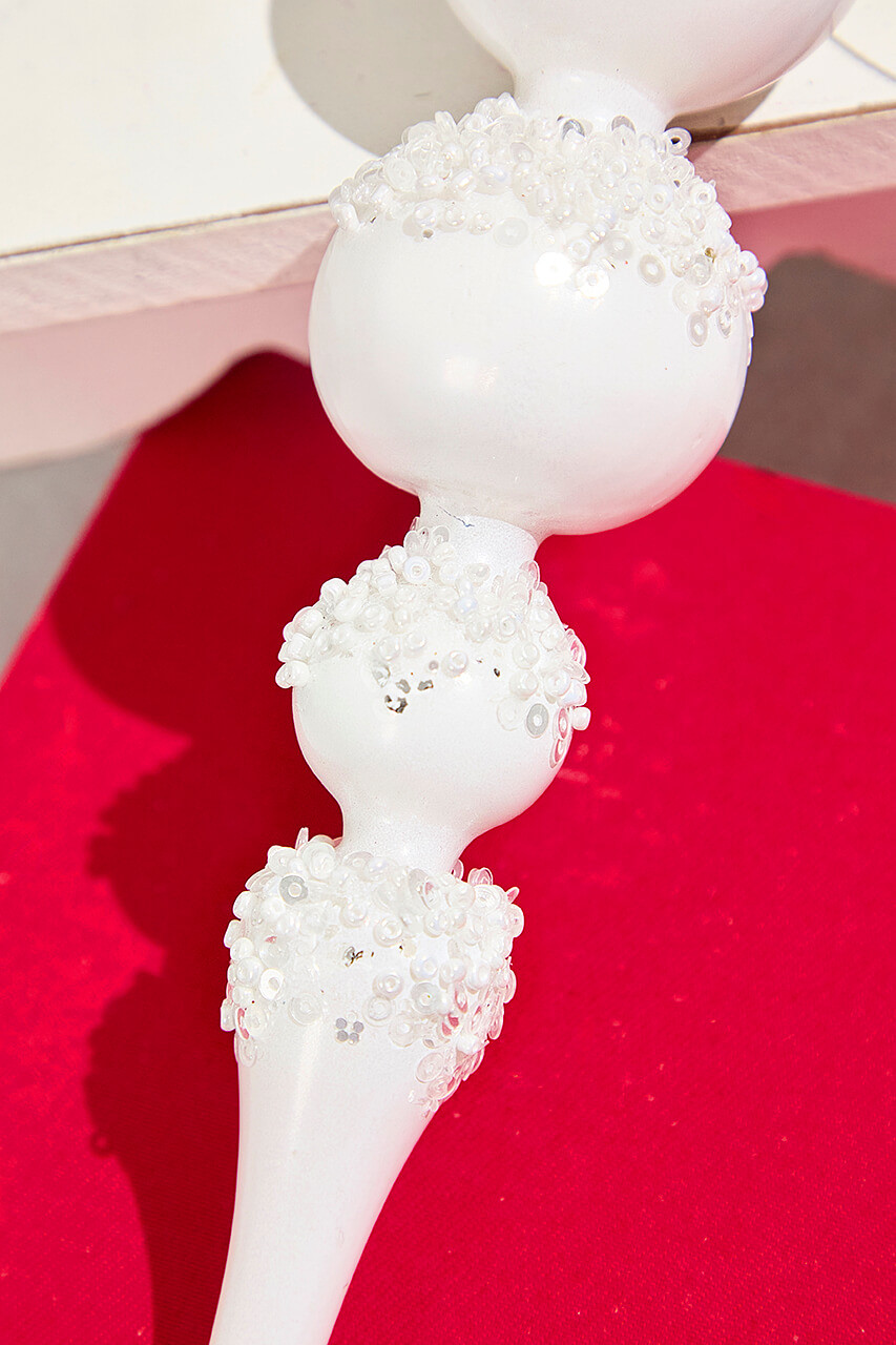 8" White Beaded Glass Finial Ornament - Decorator's Warehouse
