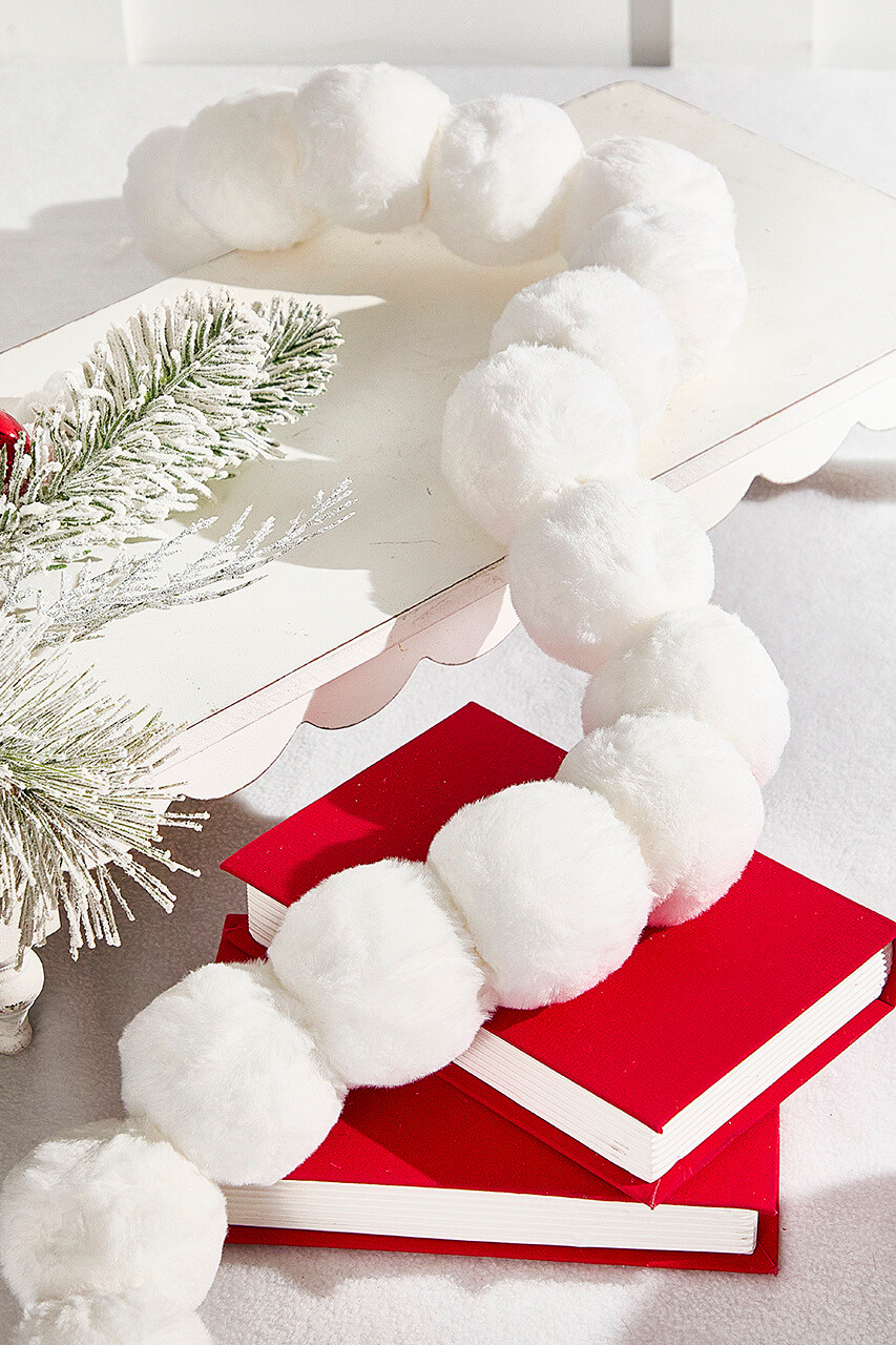 6' Faux Fur Snowball Garland - Decorator's Warehouse