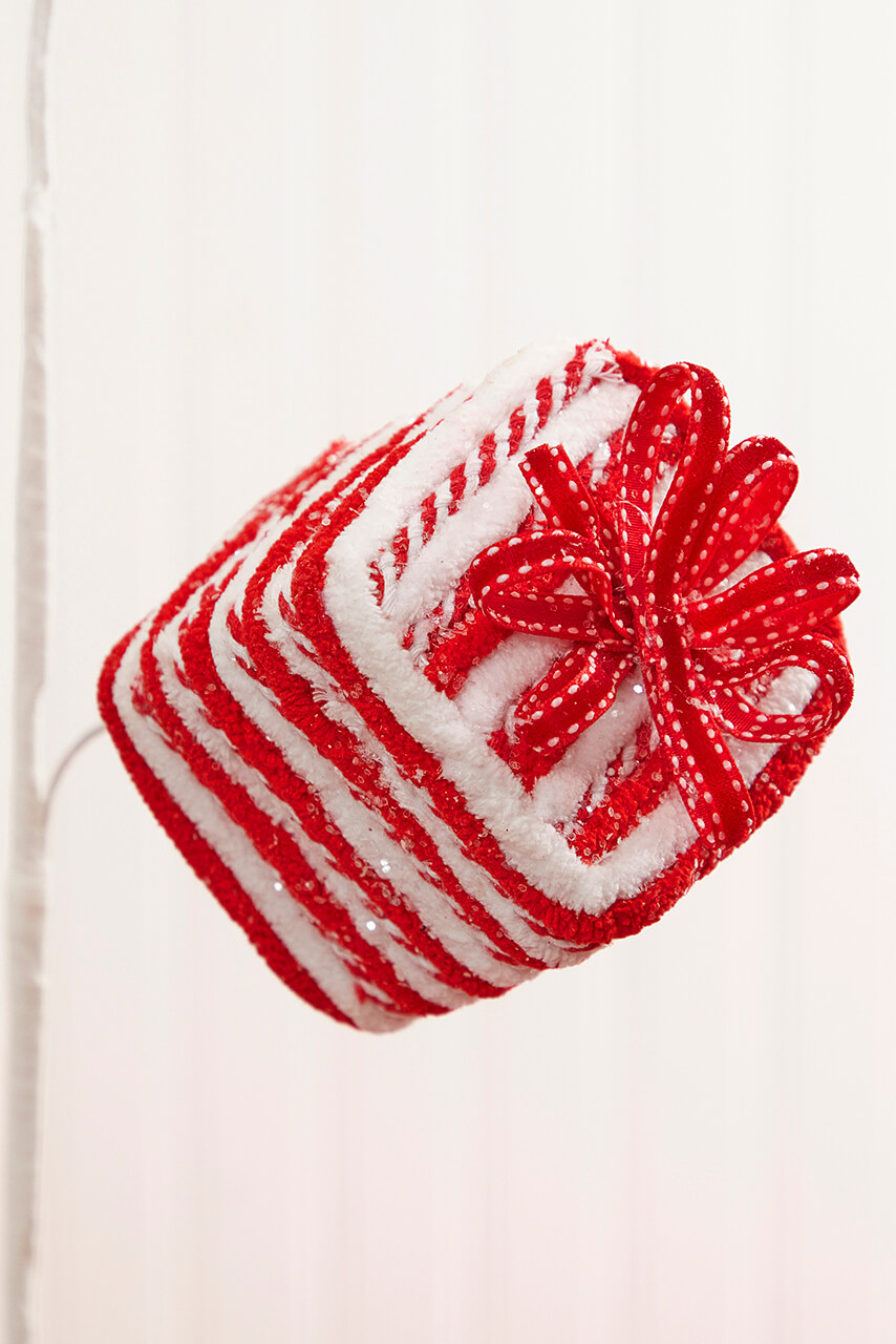 28” Peppermint Ribbon/Package Christmas Sprays - Decorator's Warehouse