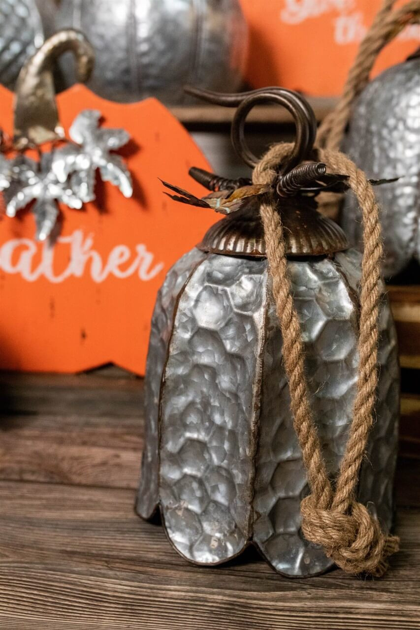 8" Metal Pumpkin Bell - Decorator's Warehouse