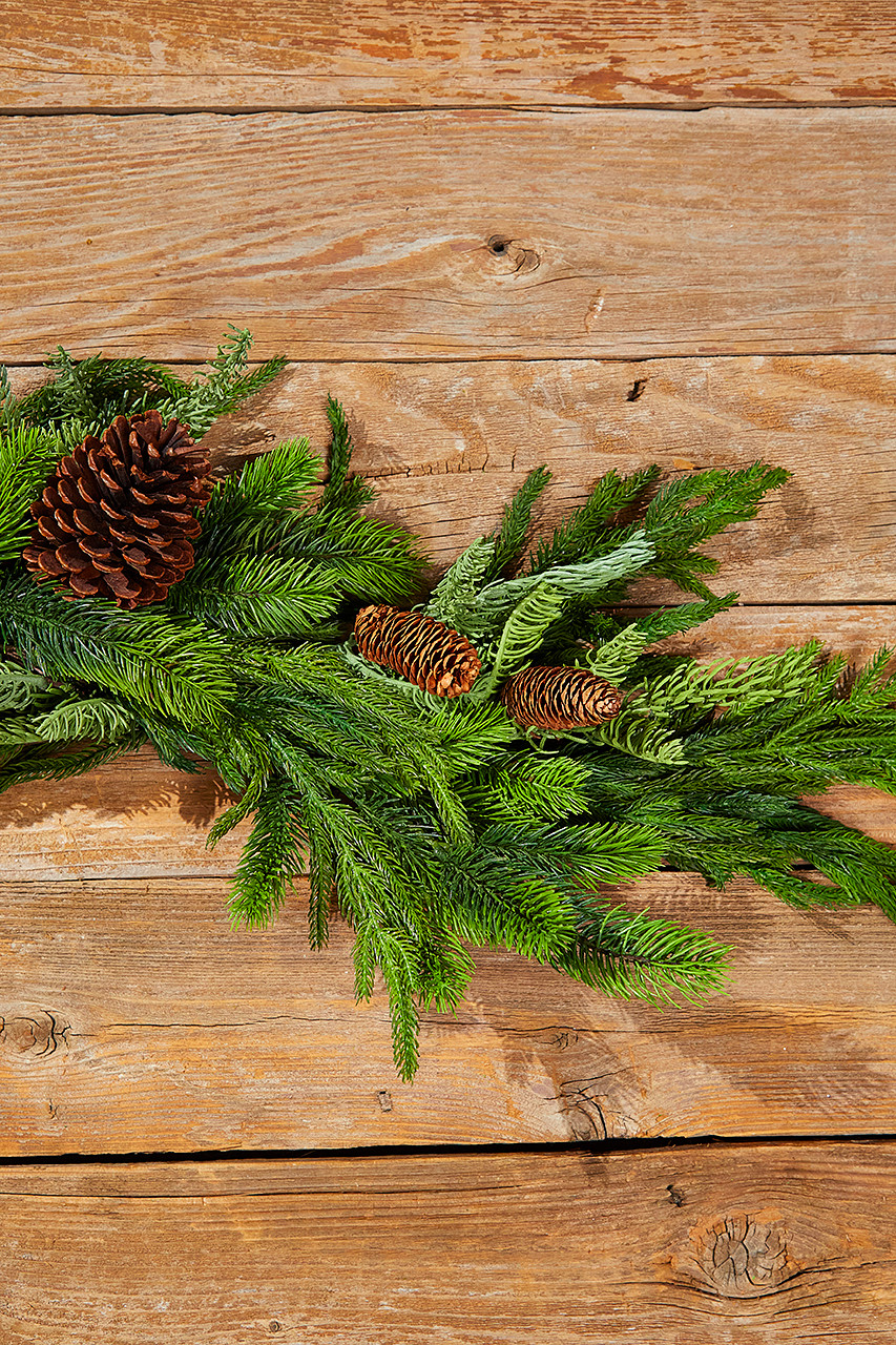 42” Real Touch Norfolk / Spruce / Juniper Swag - Decorator's Warehouse
