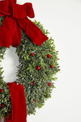 31” Frost Berry Boxwood Double Wreath - Decorator's Warehouse