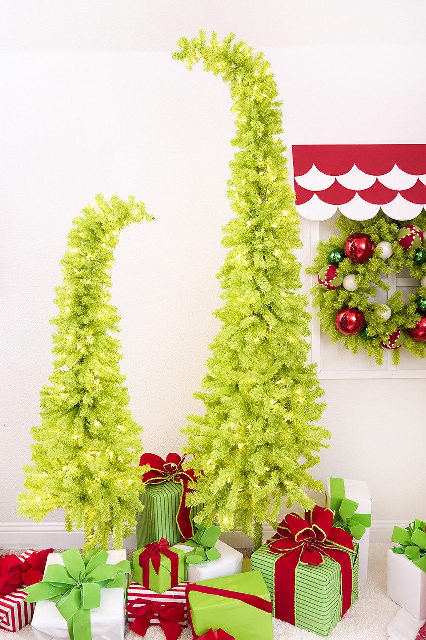 Storyville Christmas Decor Collection | Decorator's Warehouse - Page 2