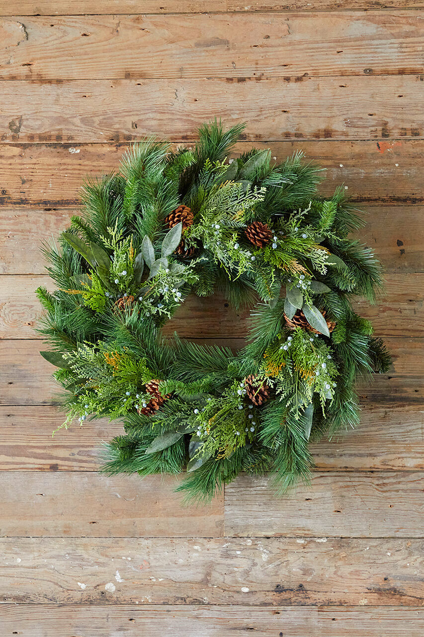 Natural Christmas Greenery | Decorator's Warehouse