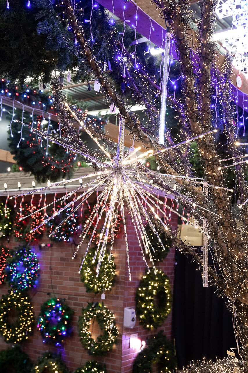 Holiday Décor | Decorations Store | Decorator's Warehouse