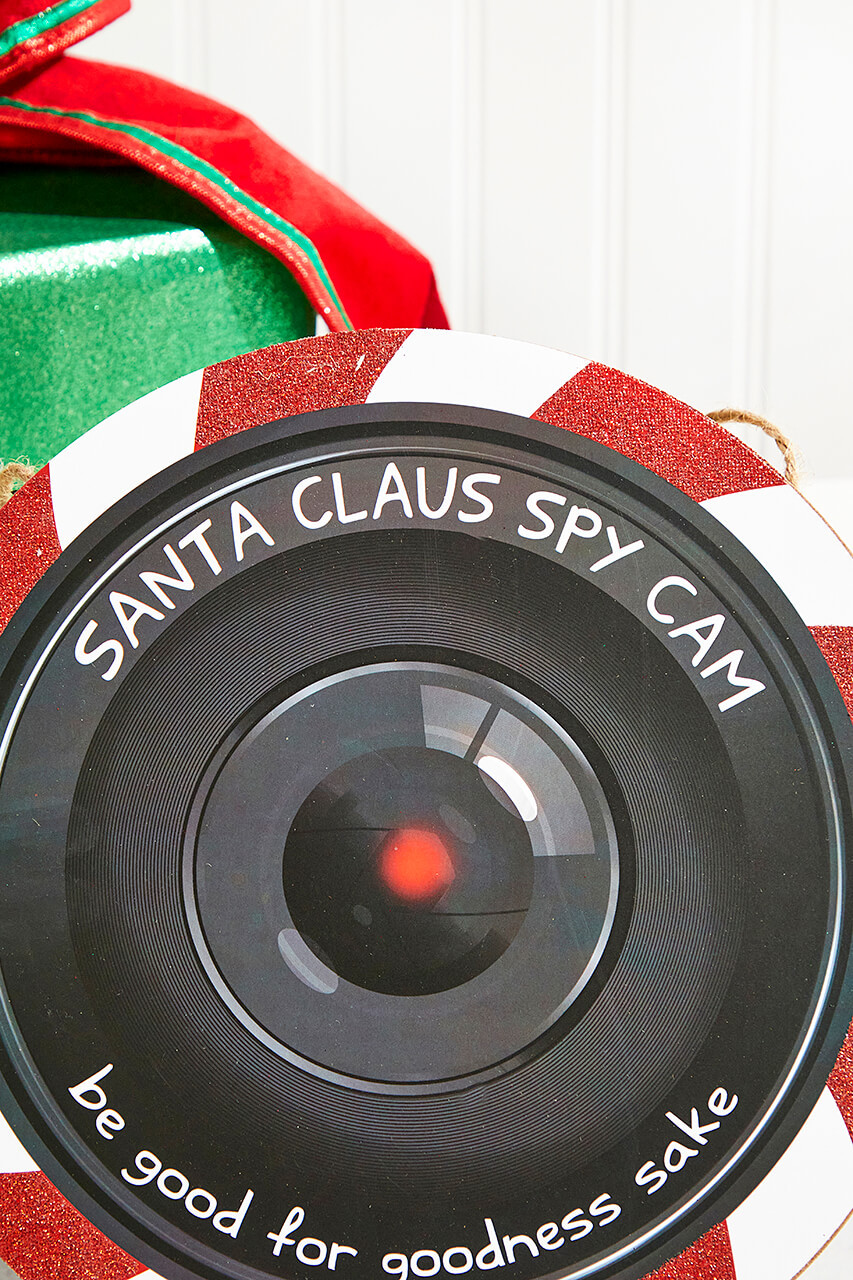 10.5" Santa Spy Cam Sign - Decorator's Warehouse