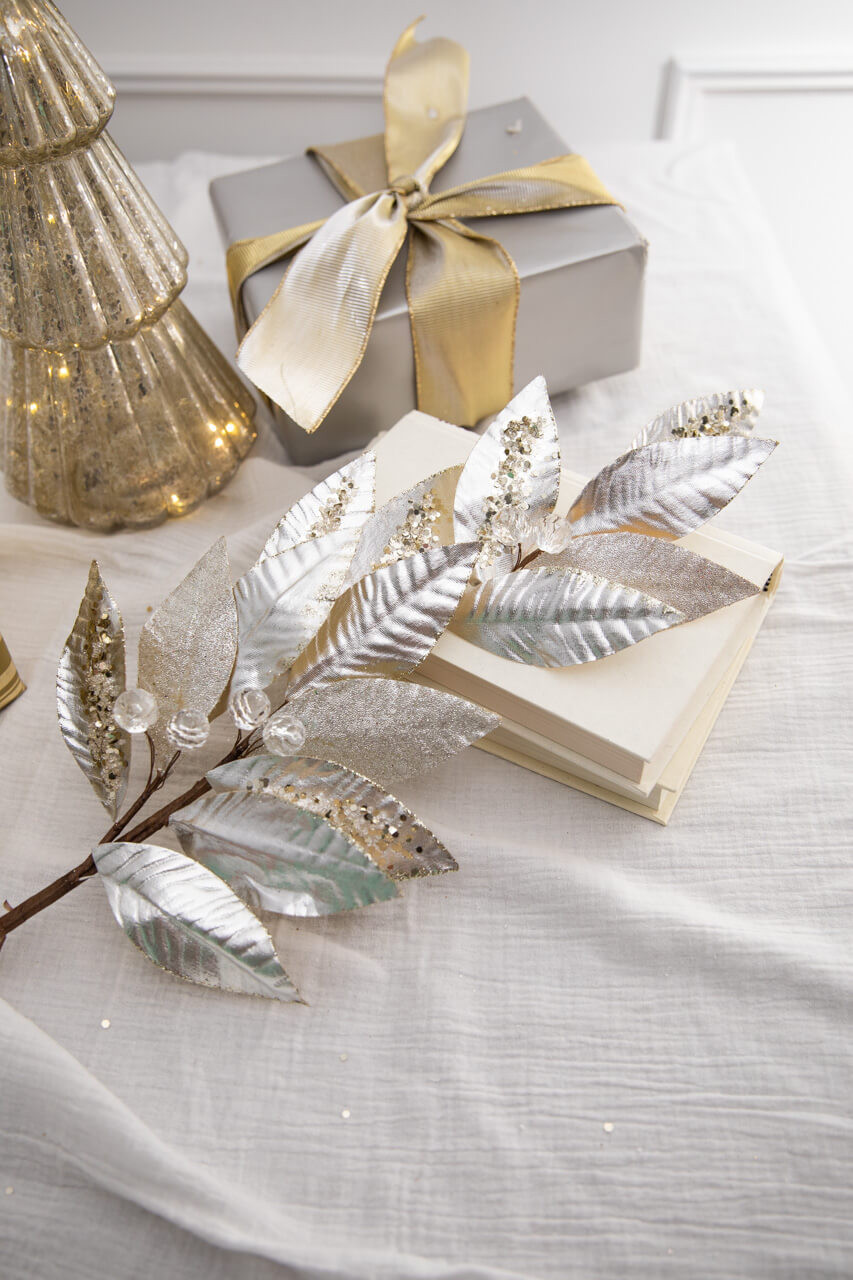 26” Platinum Metallic Rose Leaf Spray - Decorator's Warehouse