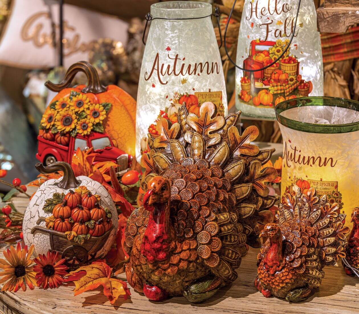 8.8” Resin Harvest Pumpkin - Decorator's Warehouse